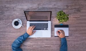 15 Essential Graphic Design Apps Every Designer Needs in 2025